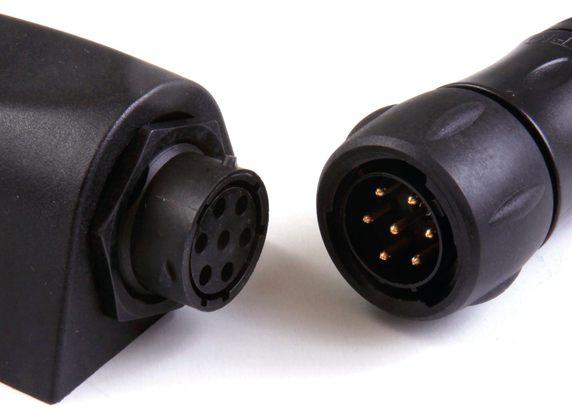 Quick Release Connector – Redtronic